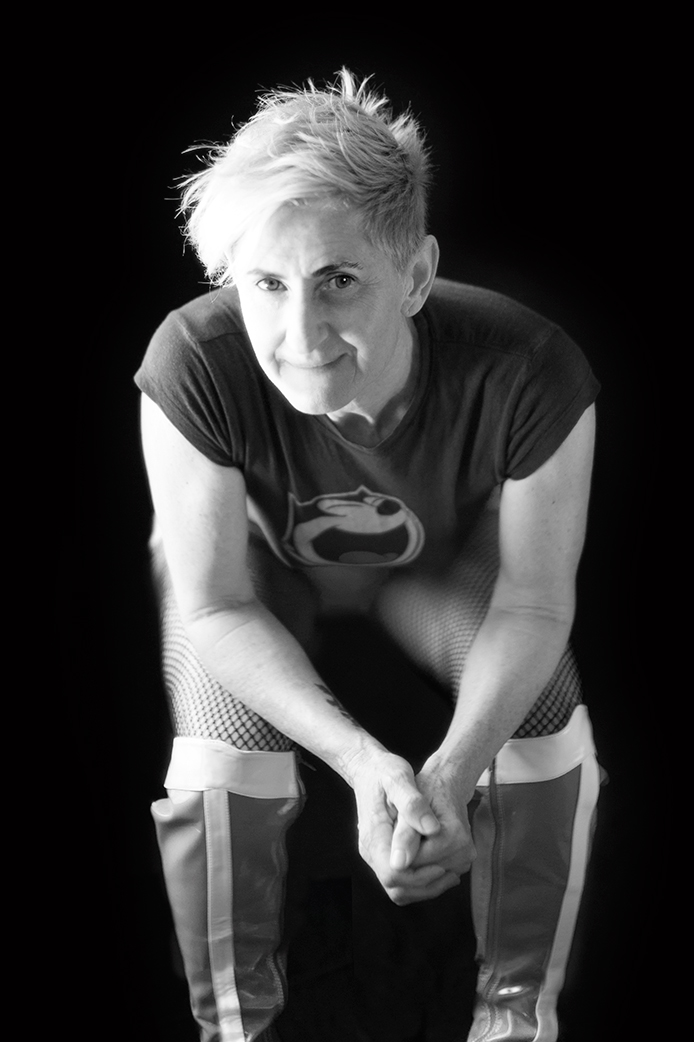 Therese Ritchie: Burning Hearts | Off The Leash