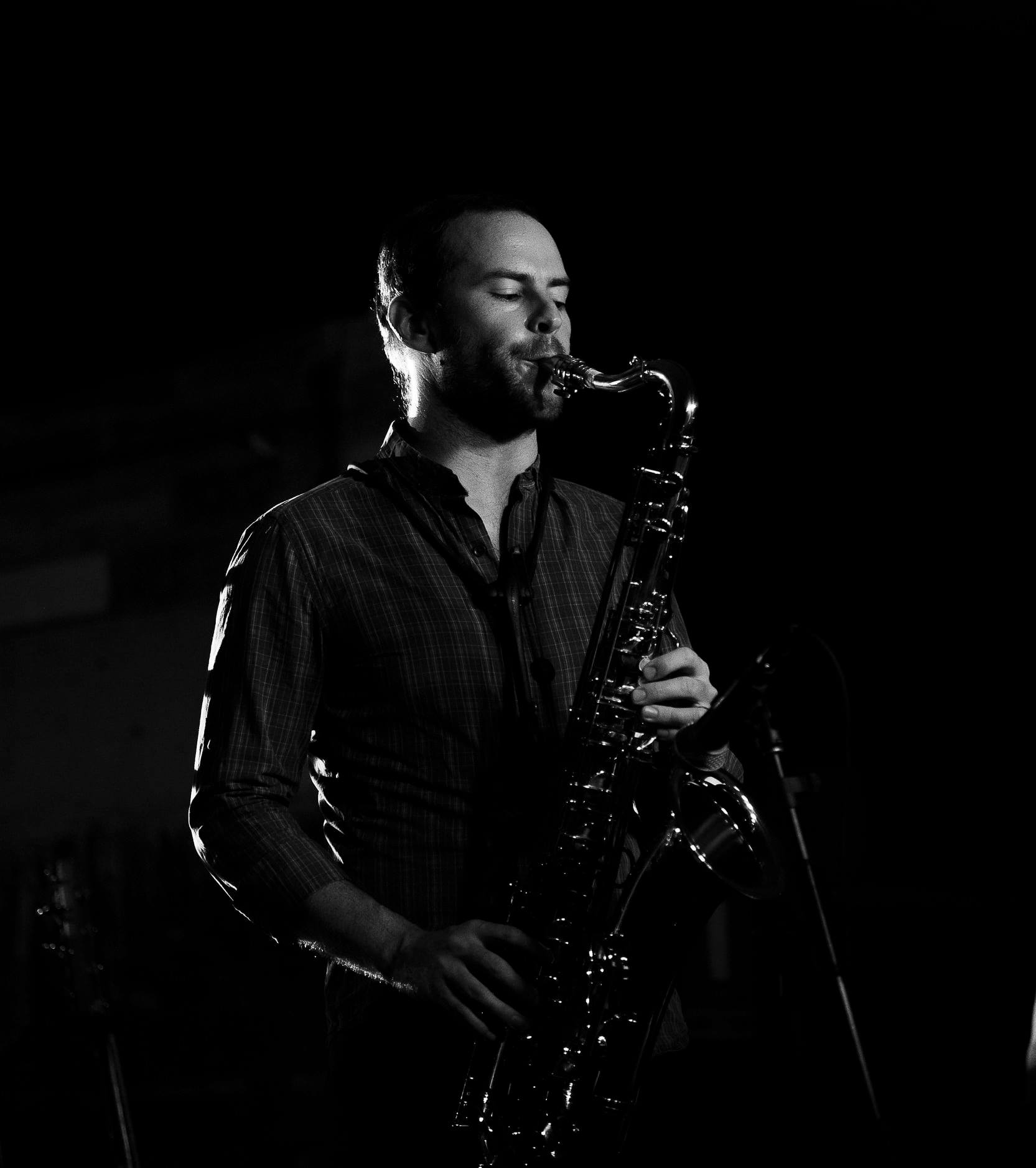 A Meter Apart : Nick Yates | Off The Leash