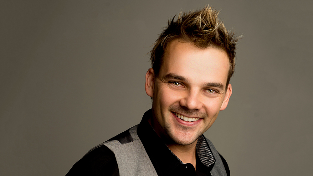 Peter Williams Medium Live | Off The Leash