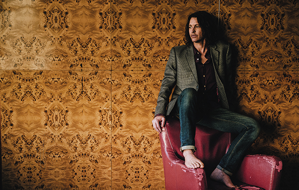 Review: Bernard Fanning | Off The Leash