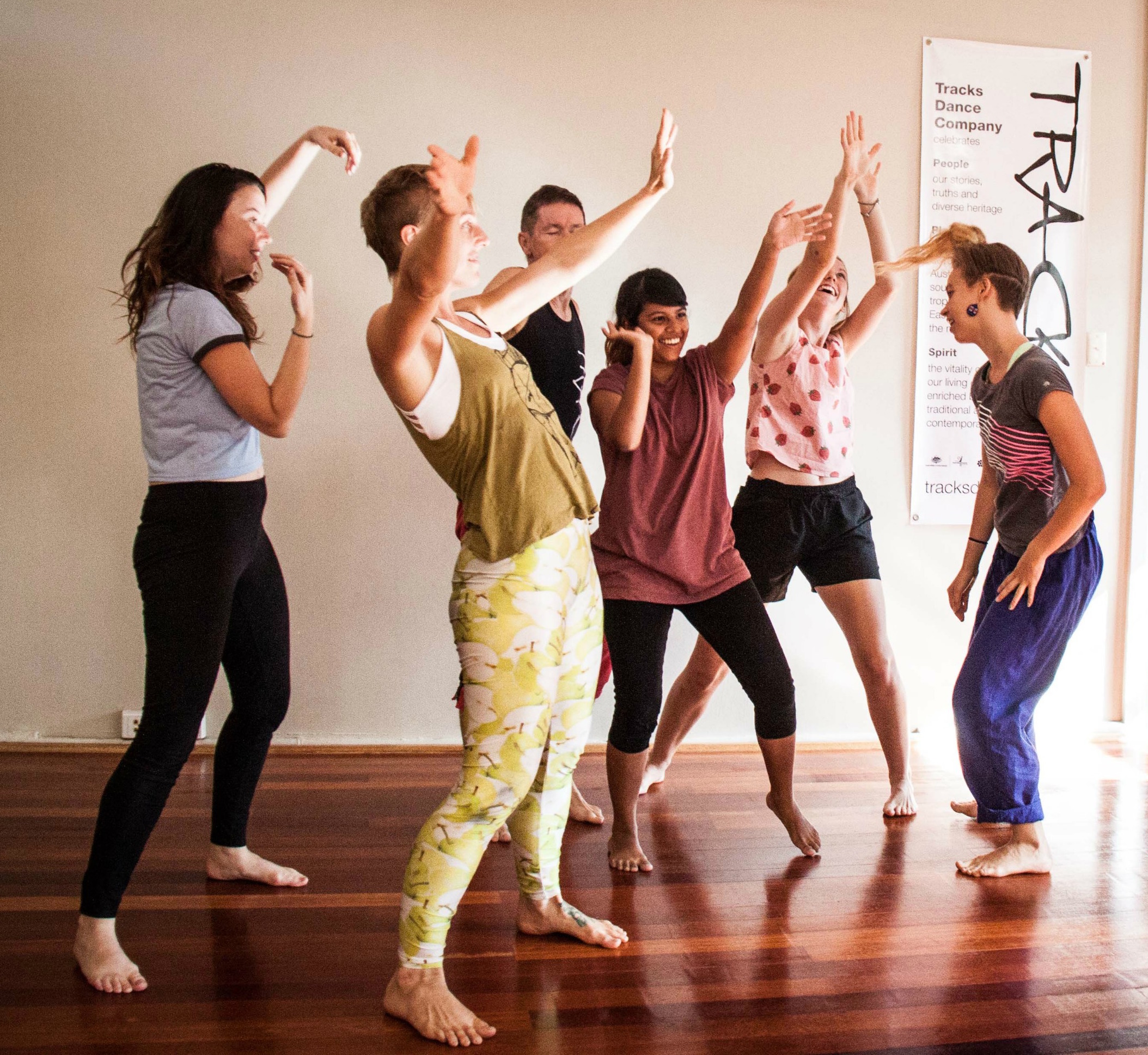 Dead Singer's Dance Society | Off The Leash